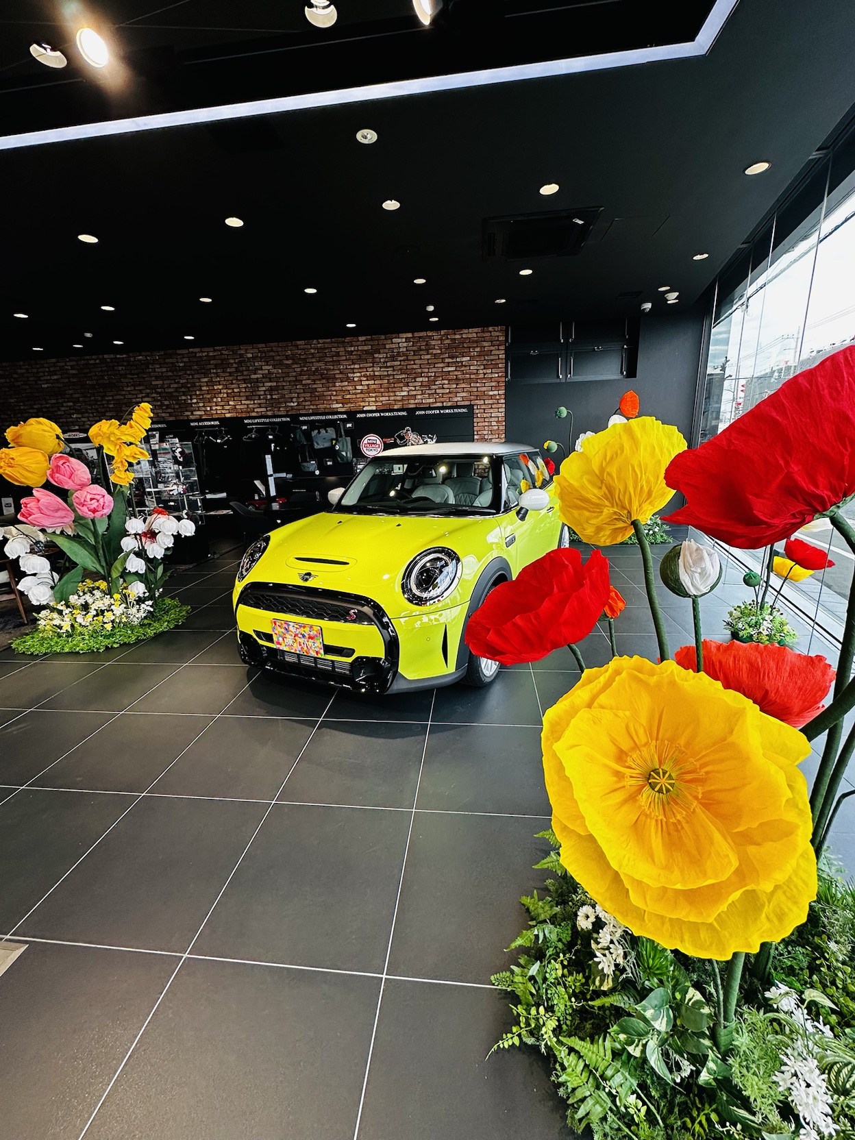 MINI Village Tokyo – ウチのMINIが、行きたがる。